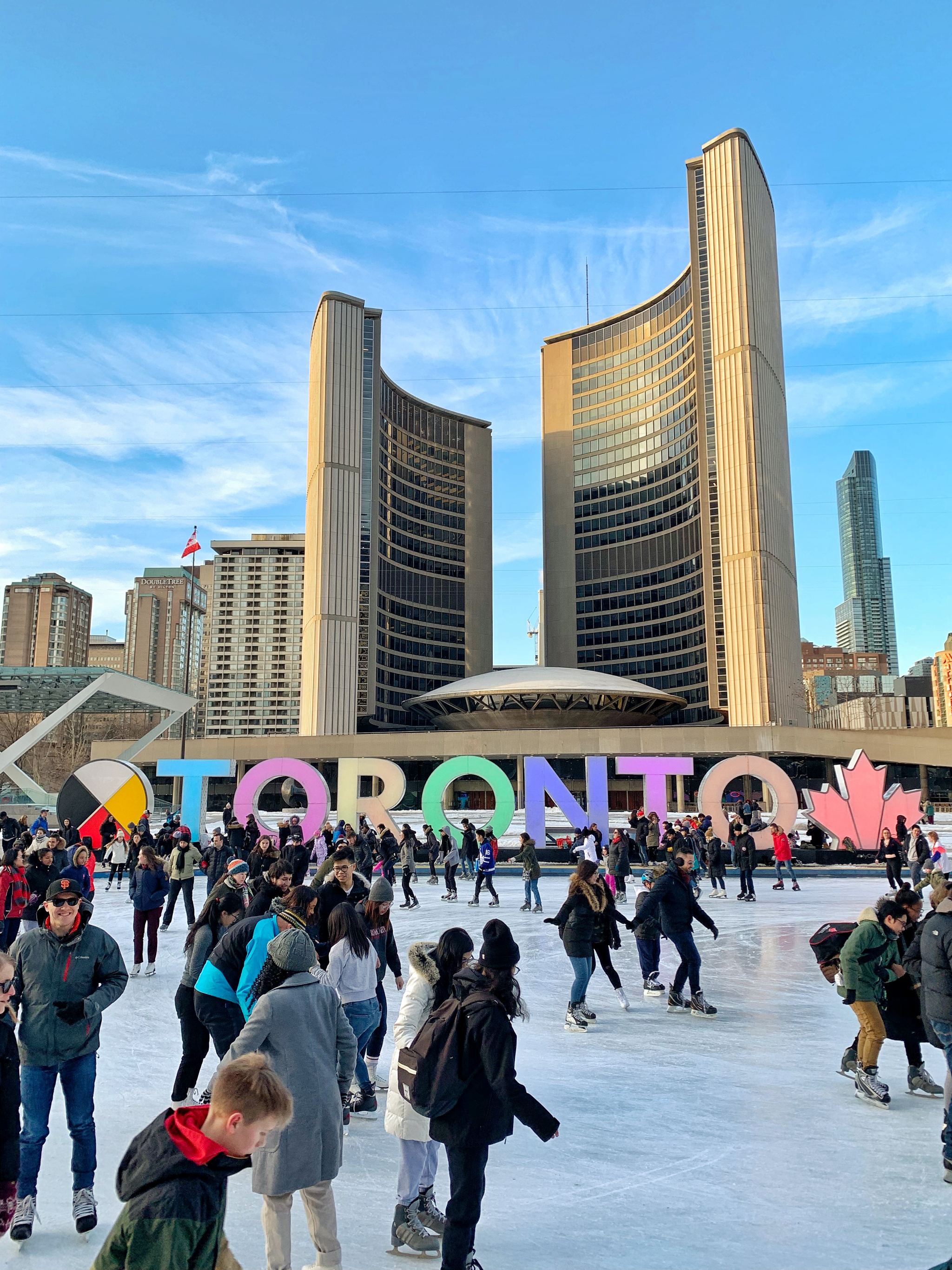The Canadian Experience: Winter In Toronto - Fresh And Fearless